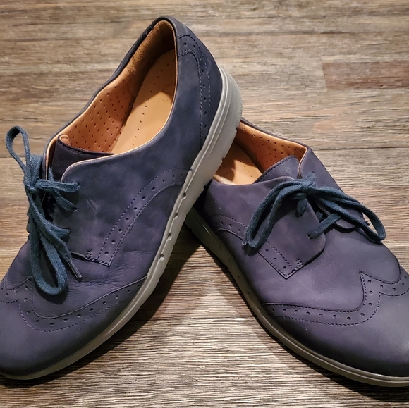 Clarks | Shoes | Clarks Artisan Unstructured Wingtip Oxfords Blue N ...